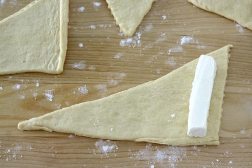 Stuffed Cream Cheese Crescent Rolls With Berries