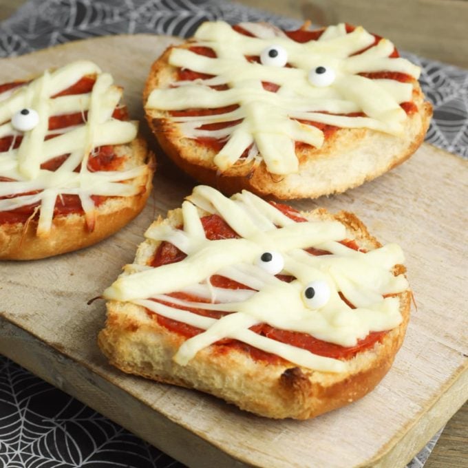 Mummy Pizza Recipe For Halloween | Fun Money Mom