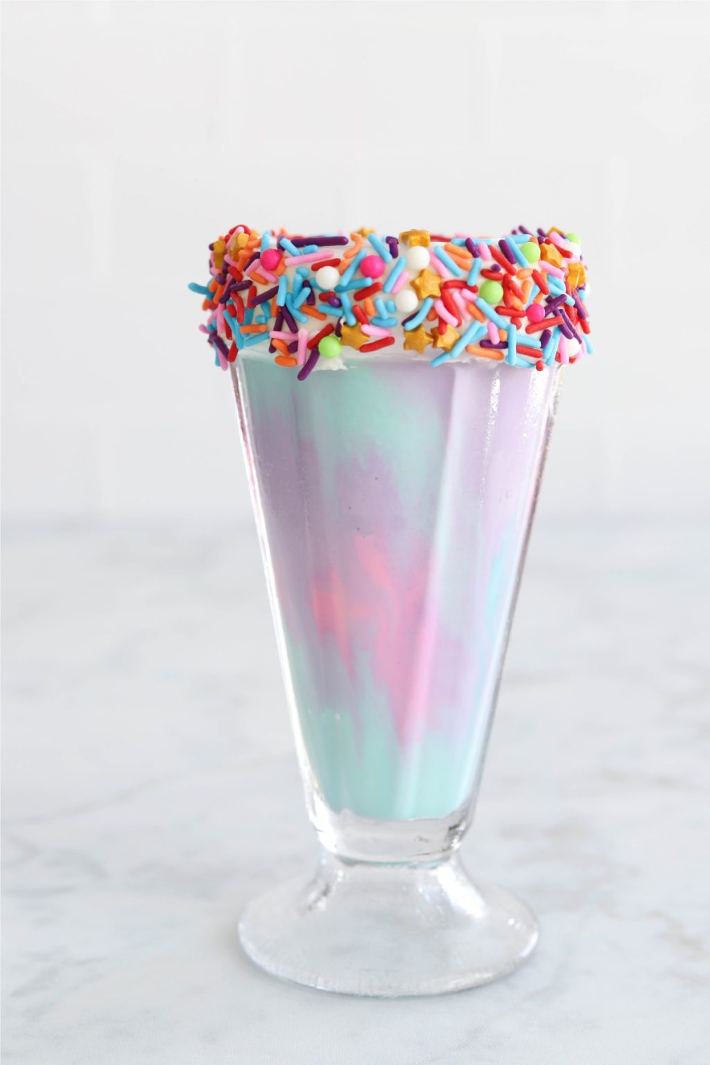 How To Make A Unicorn Milkshake | Fun Money Mom