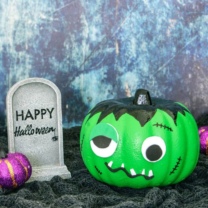 Easy Frankenstein Pumpkin Painting Idea | Fun Money Mom