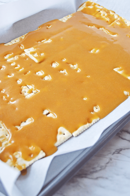 Easter Crack - Easy Saltine Toffee Recipe