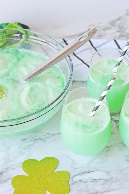 Easy Shamrock Punch (just three ingredients) - Fun Money Mom
