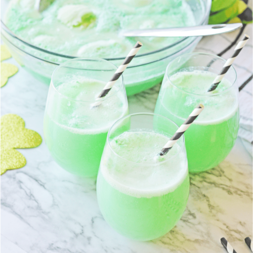Easy Shamrock Punch (just three ingredients) - Fun Money Mom