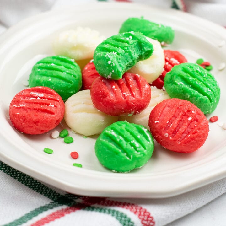 Christmas Mint Candy Recipe - Fun Money Mom