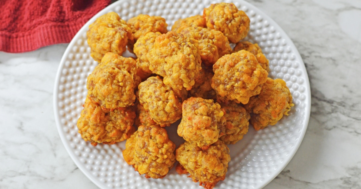 3 Ingredient Bisquick Sausage Balls