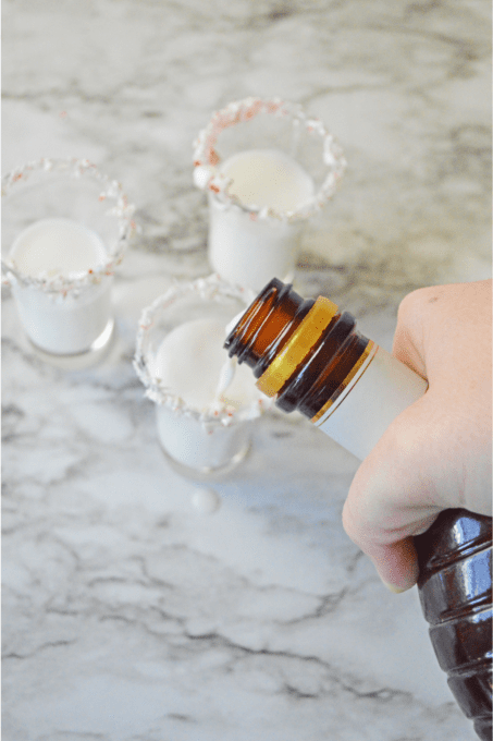 Easy Peppermint Shot Recipe - Fun Money Mom