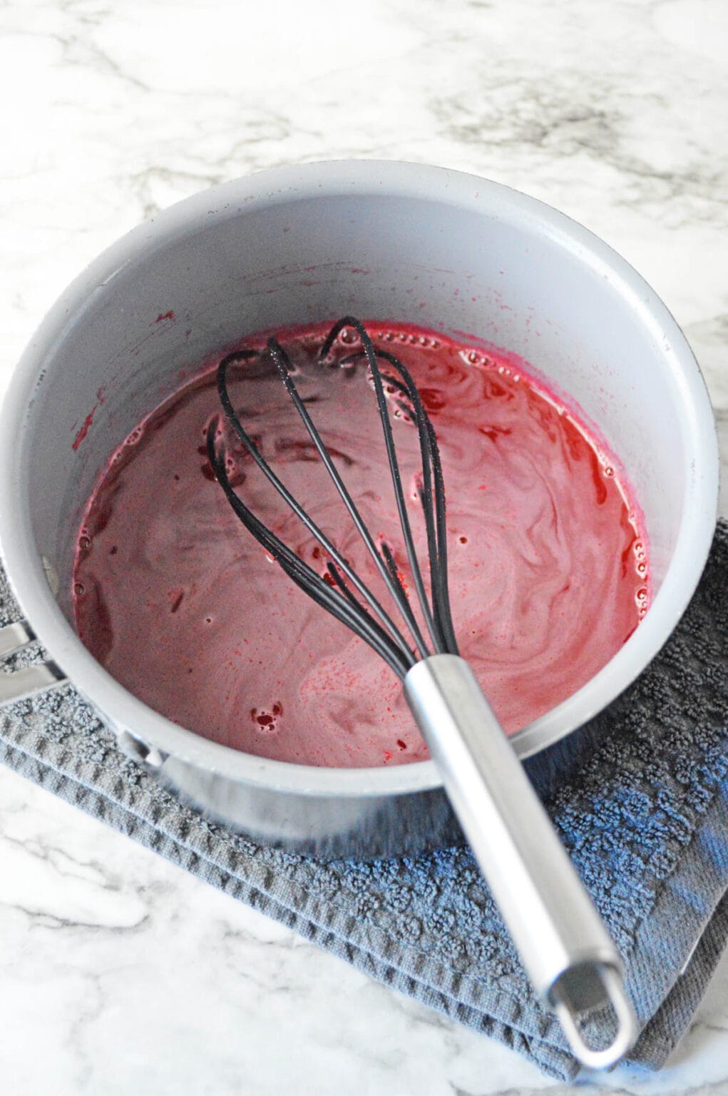 Strawberry Jello Parfait Recipe - Fun Money Mom