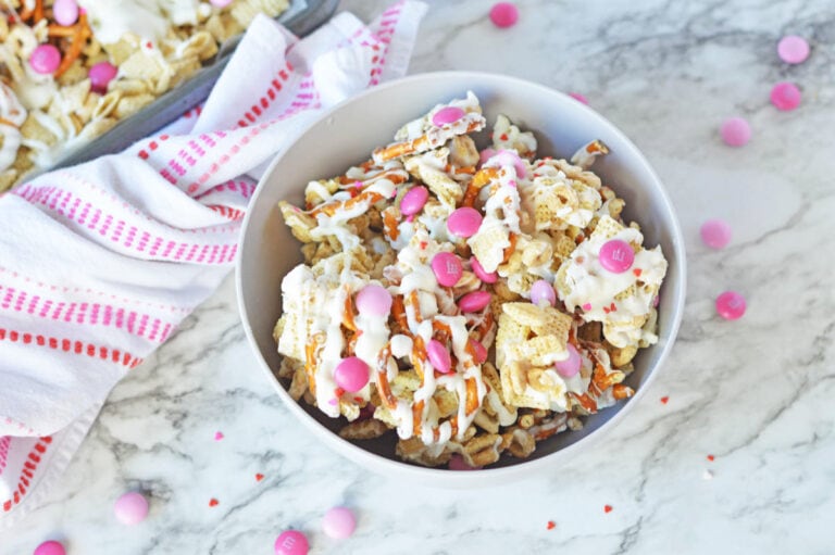 Easy Valentine Chex Mix - Fun Money Mom