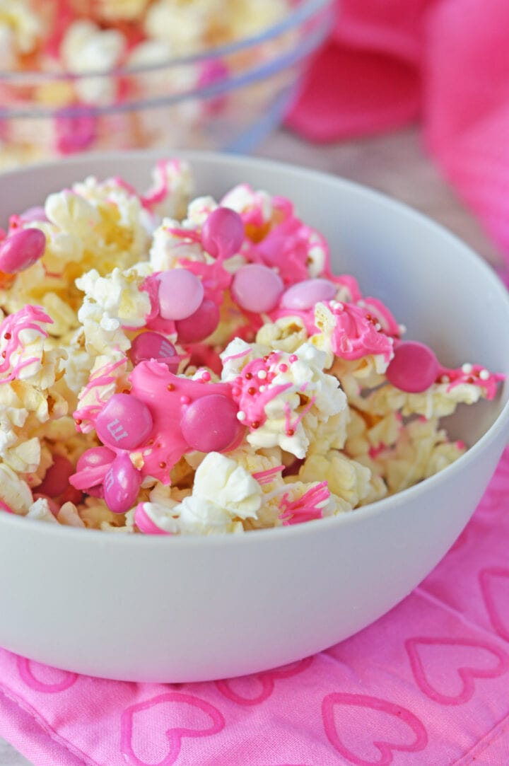 Easy Valentine's Day Popcorn Recipe - Fun Money Mom