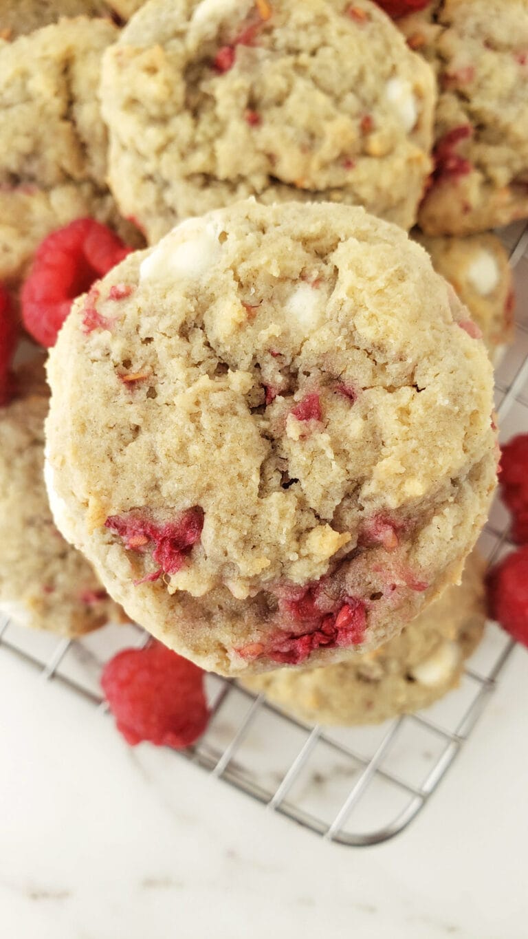 Subway Raspberry Cheesecake Cookies (Copycat Recipe)