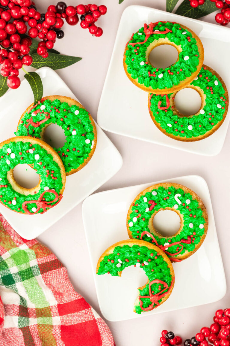 Christmas Donuts Recipe - Fun Money Mom