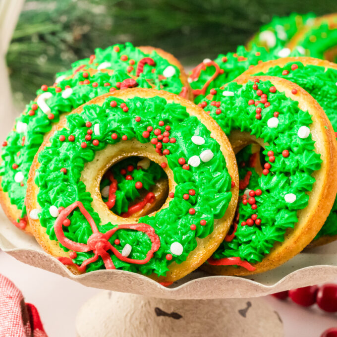 Christmas Donuts Recipe - Fun Money Mom