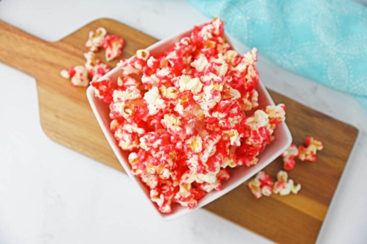 Strawberry Popcorn Recipe - Fun Money Mom