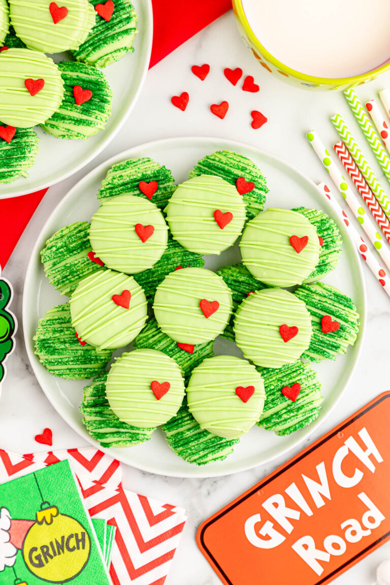 Grinch Chocolate Covered Oreos - Fun Money Mom