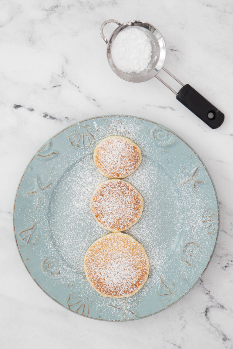 Easy Snowman Pancakes - Fun Money Mom