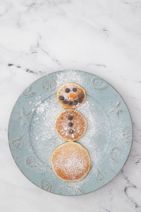 Easy Snowman Pancakes - Fun Money Mom