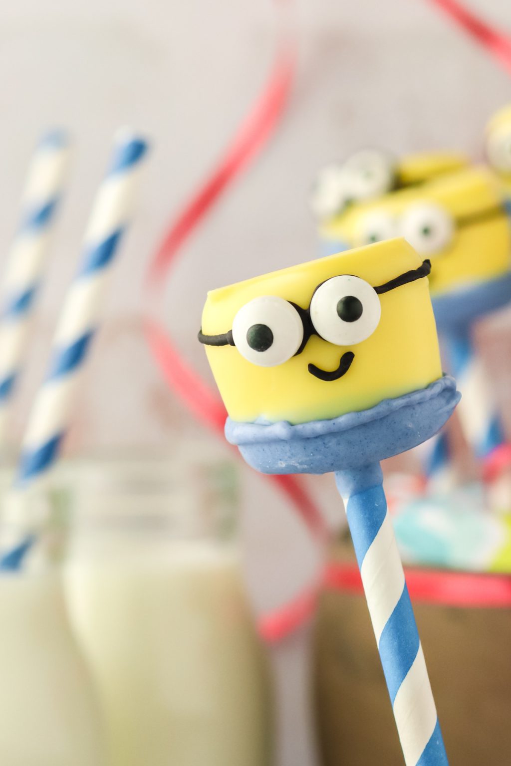 Minion Marshmallow Pops - Fun Money Mom