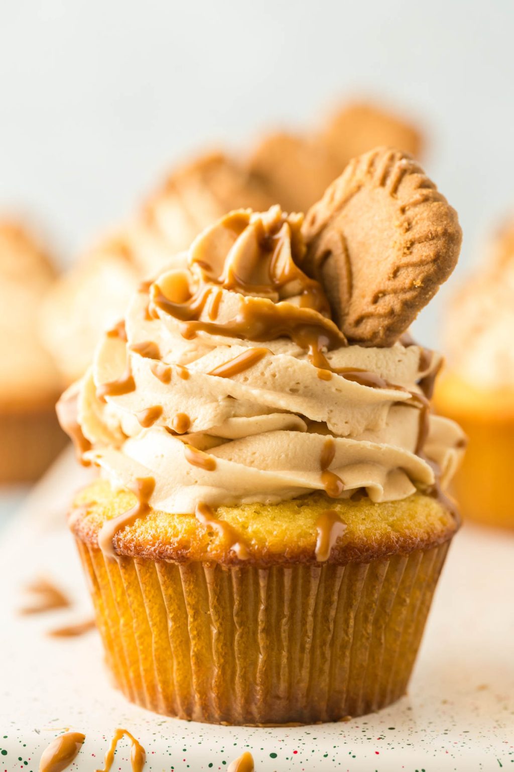 Biscoff Cupcakes (With Biscoff Buttercream Frosting)