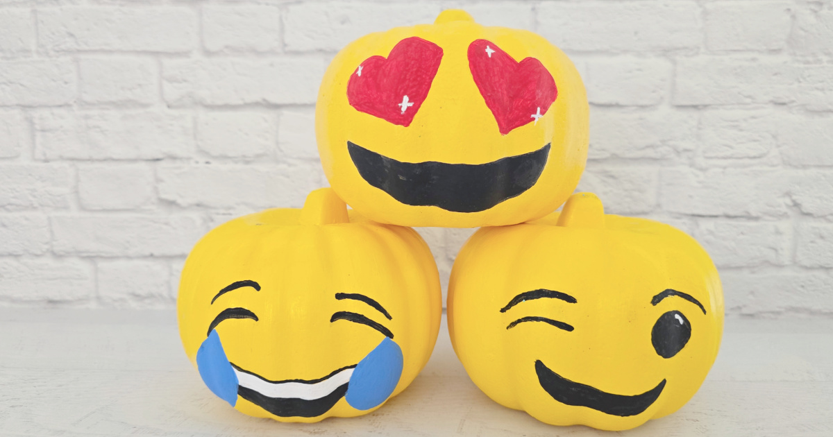 Emoji Pumpkins - Fun Money Mom