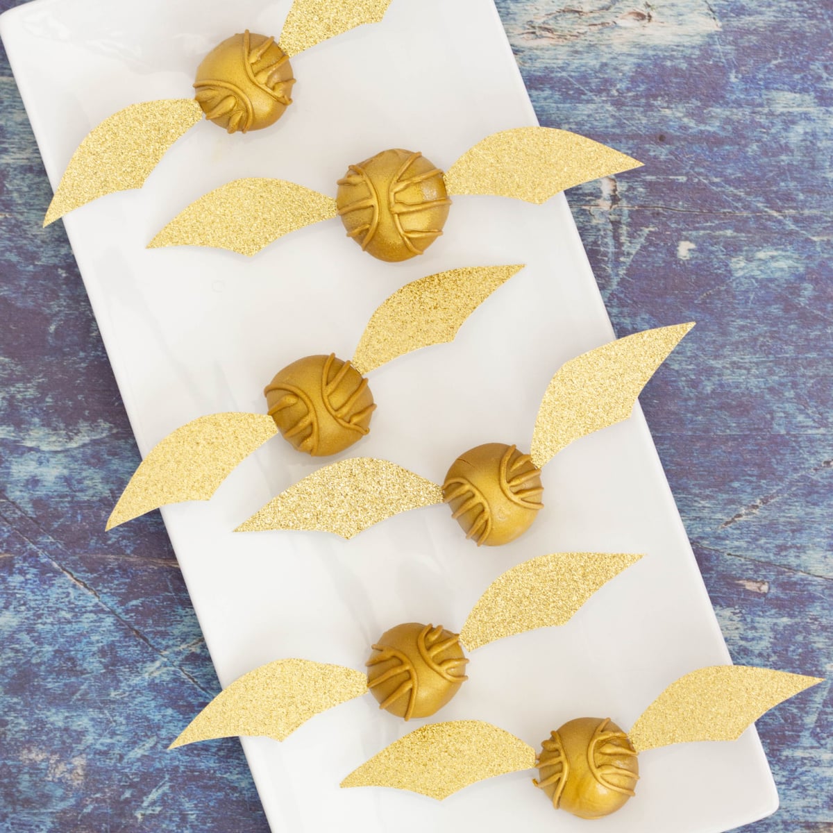 How To Make The Golden Snitch From Harry Potter