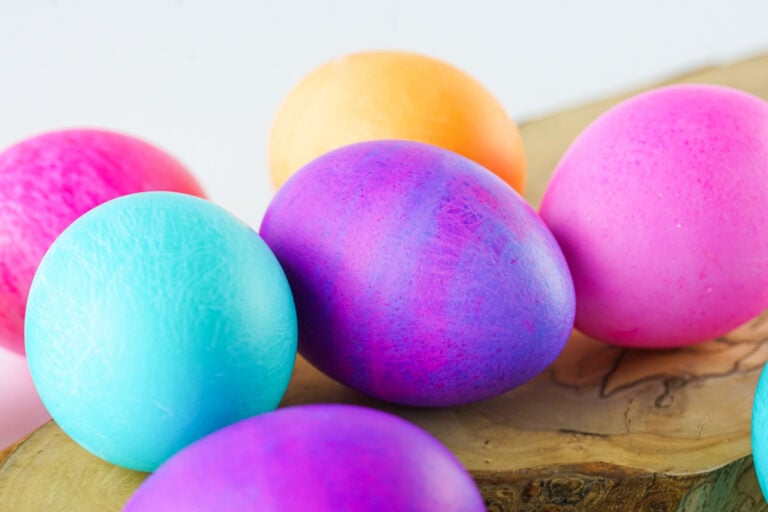 How To Dye Easter Eggs With Food Coloring - Fun Money Mom